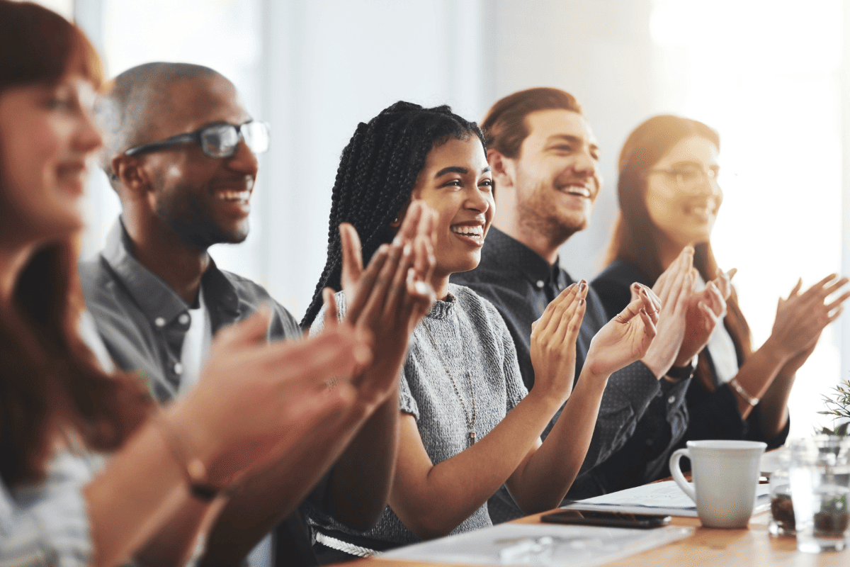 All-hands meetings: como fazer reuniões que engajam